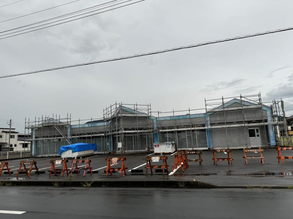 【富士市】「TOAmart富士松岡店」の跡地に動きあり！新築工事が始まりました！ | 号外NET 富士市・富士宮市